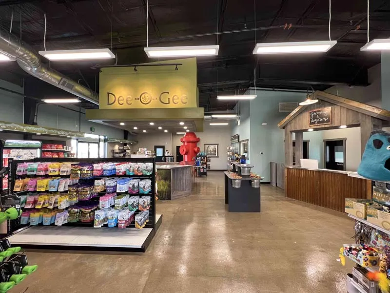 Dee-O-Gee Franchise - Cost & Fees | All Details & Requirements